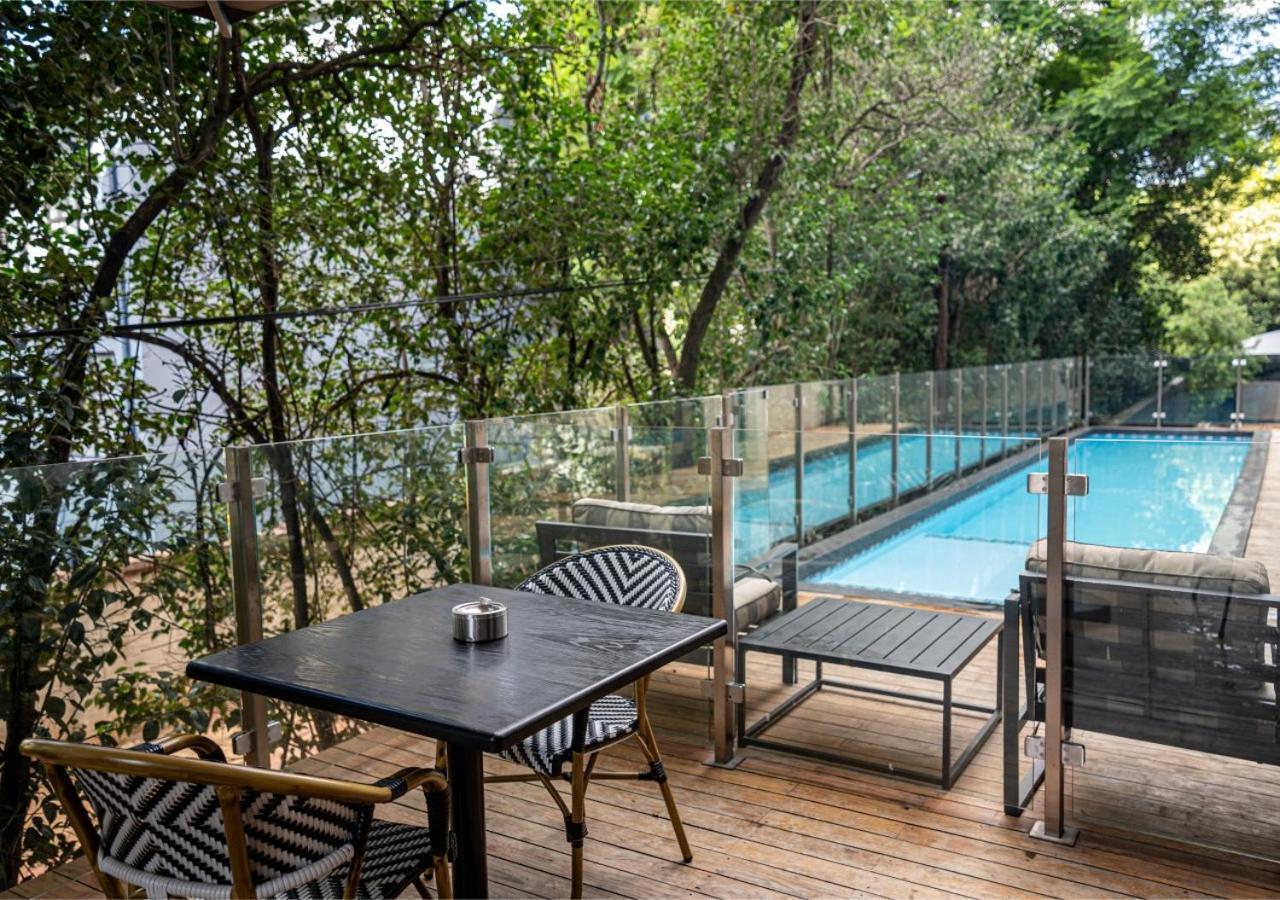THE CATALYST APARTMENT HOTEL BY NEWMARK, JOHANNESBURG THE CATALYST APARTMENT HOTEL BY NEWMARK, JOHANNESBURG